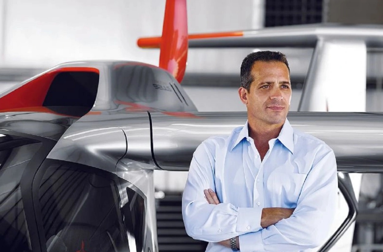 ICON Aircraft co-founder Kirk Hawkins dies in wingsuit crash in ...